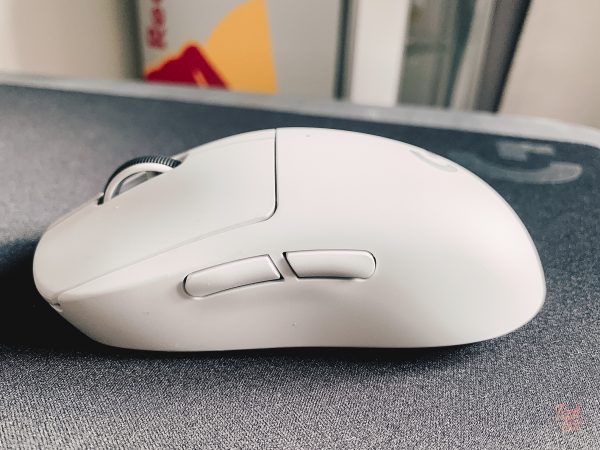 Trying out the Logitech G Pro X SUPERLIGHT - Tech Girl